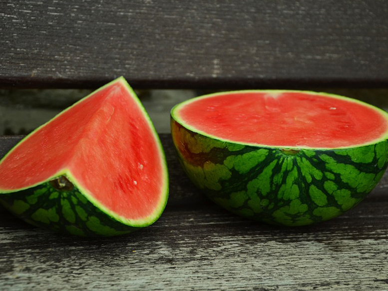 Cocomero: lo snack dell'estate che fa bene al cuore - Good Life